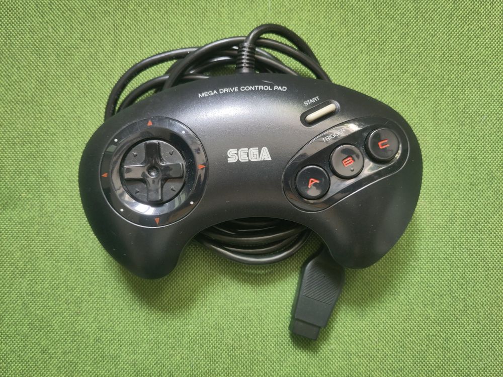 Original Sega Mega Drive Controller - Top Zustand! (Gebraucht) in ...