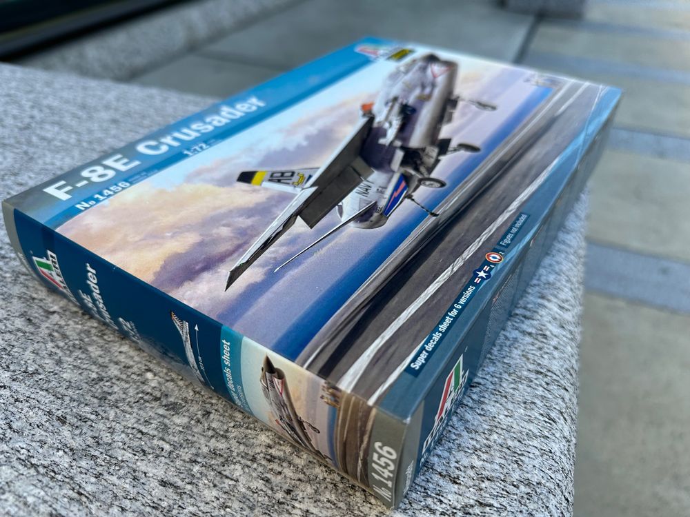 Italeri 1 72 F 8e Crusader Bausatz 1456 Neu Und Originalverpackt In