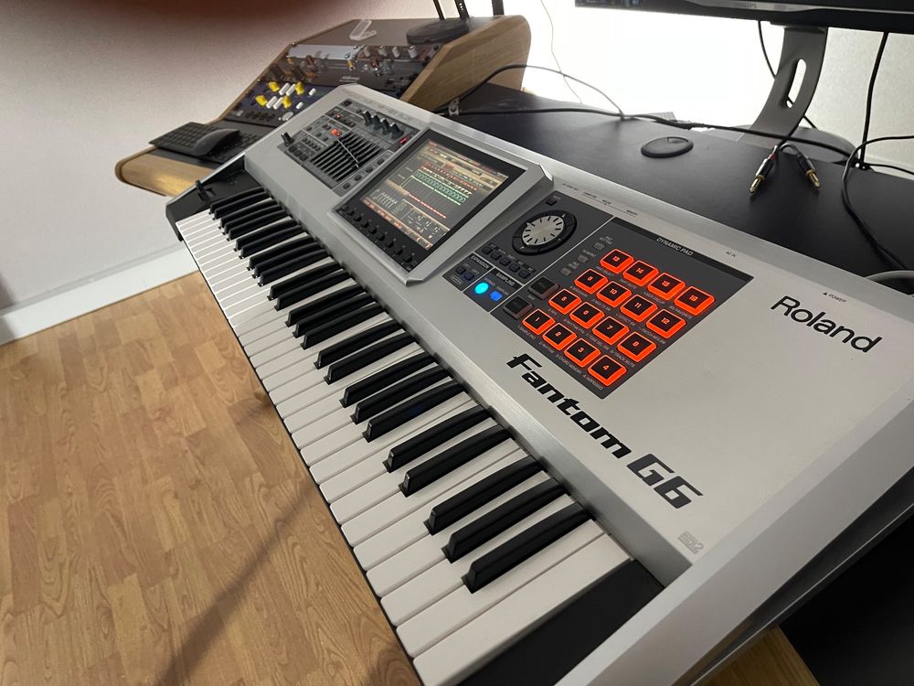Vendo Roland Fantom G6 | Kaufen auf Ricardo