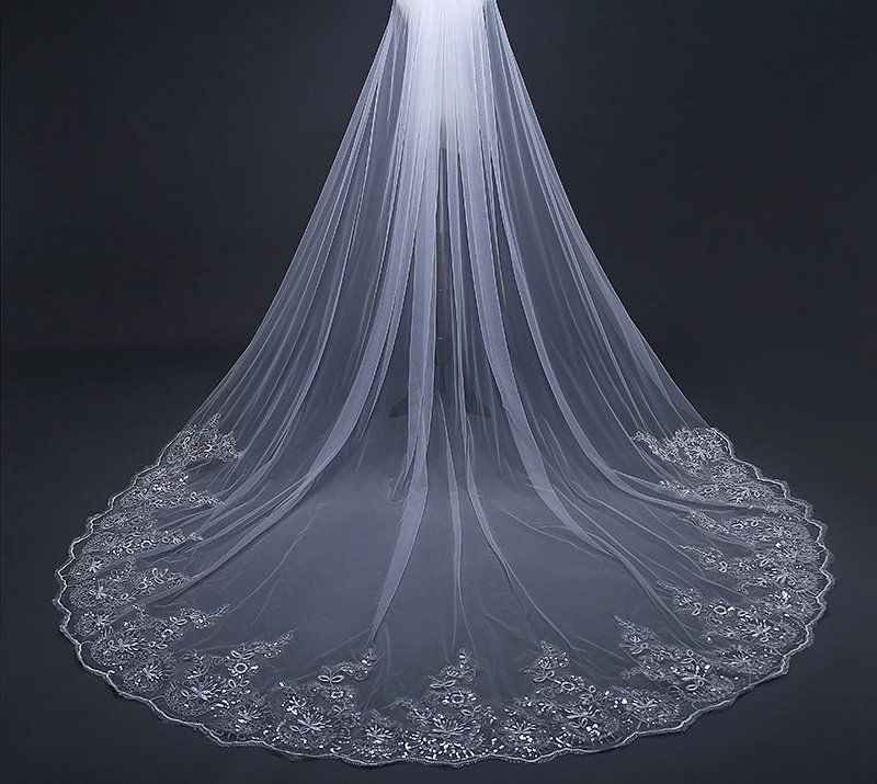Brautschleier Kathedralenstil Wriss 4 Meter - Voile de marié (Neu und ...