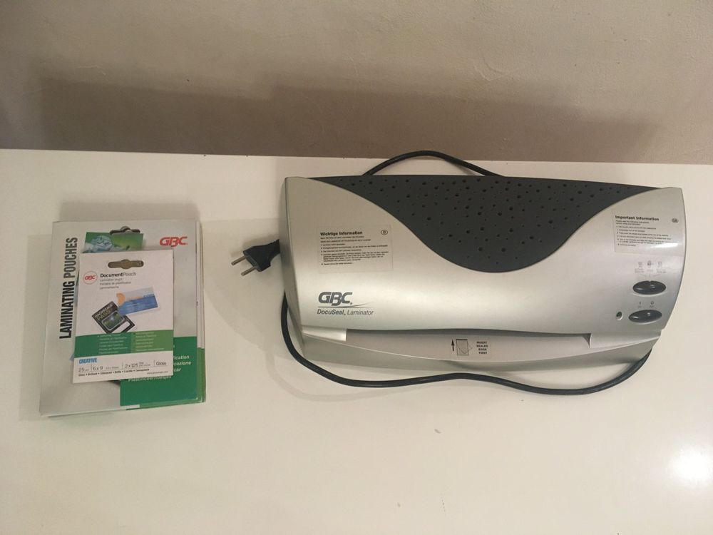 GBC DocuSeal Laminator + Laminating Pouches | Kaufen auf Ricardo