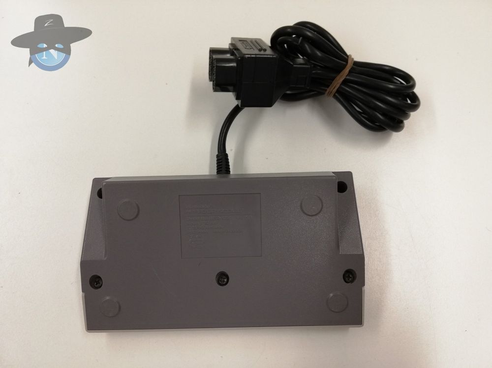 4 Player Adapter für Nintendo NES (Gebraucht) in St. Gallen für CHF 16. ...
