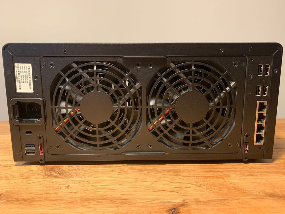 Synology DS 1813+ inkl. Expansionsgehäuse DX513 ohne Disk | Kaufen auf ...