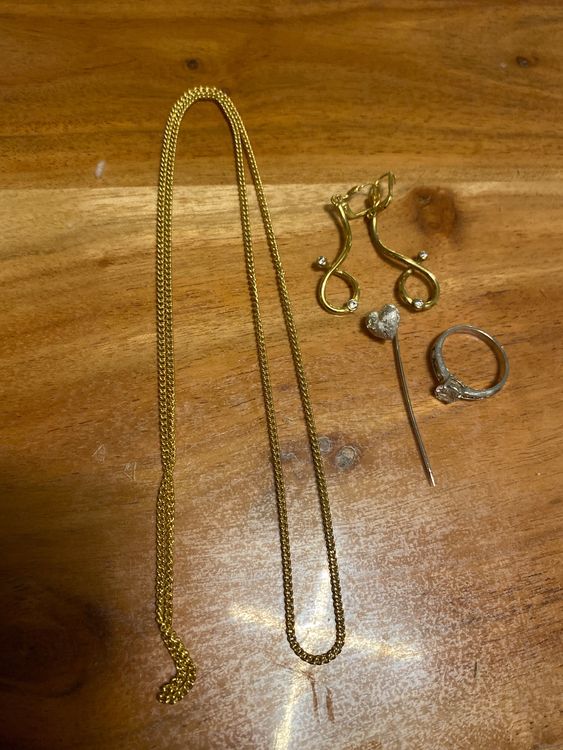 Schmuck 4er Set (Gebraucht) in Unterentfelden für CHF 20 – mit ...