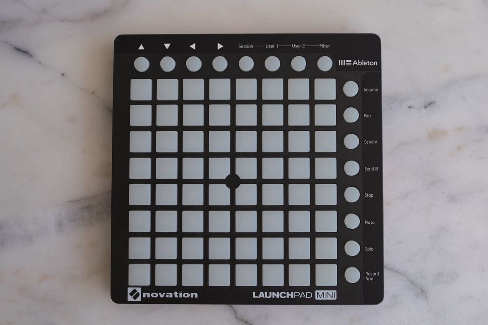 Novation Launchpad Mini Mk1 (Gebraucht) in Wallisellen für CHF 39 – mit ...