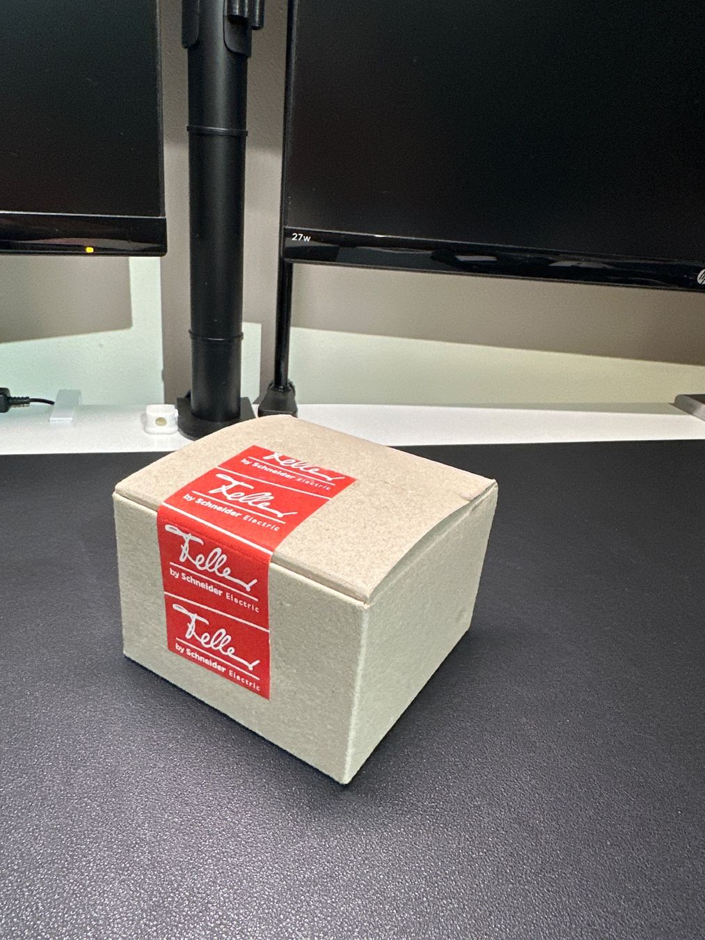 Feller NUP-Bewegungsmelder 180 R Relais 1K weiss Ungeöffnet (Neu und ...