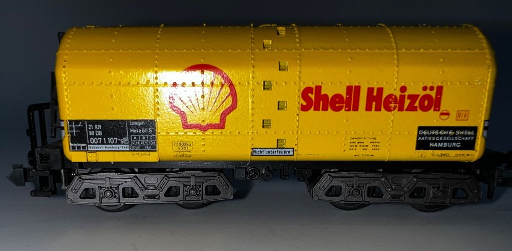 Minitrix , (13591) Shell Heizölwagen (Gebraucht) in Basel für CHF 5 ...