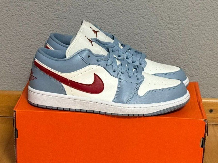 Jordan 1 Low Blue Whisper gr 43 (Neu und originalverpackt) in Muhen für ...