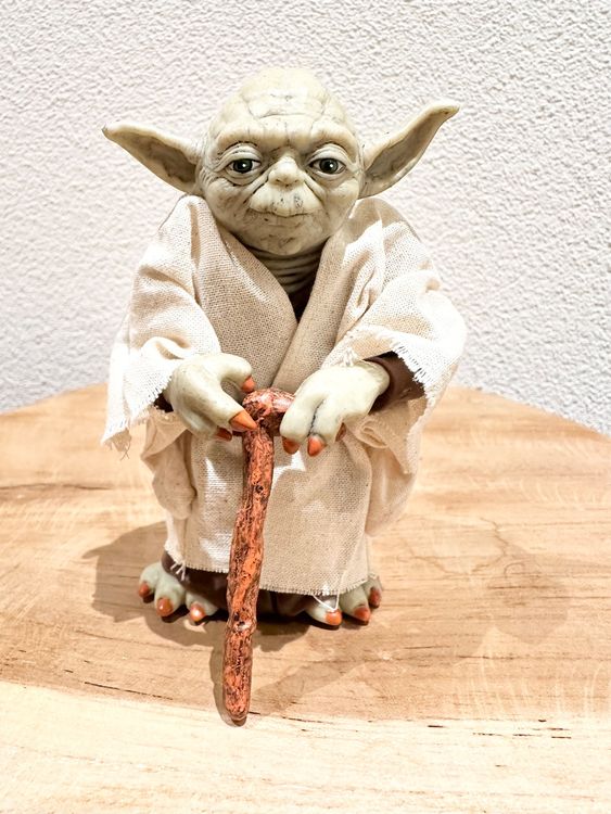Hasbro Star Wars The Empire Strikes Yoda Disney 2015 (Gebraucht) in ...