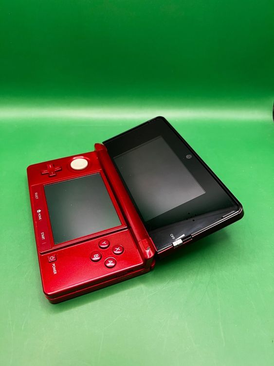 Nintendo 3DS Konsole metallic rot + Ladekabel | Kaufen auf Ricardo