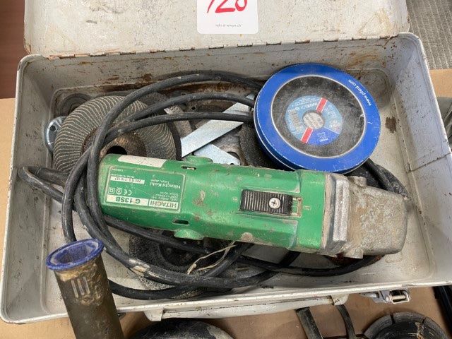 Hitachi Winkelschleifer (428) Standort 4153 Reinach | Kaufen auf Ricardo