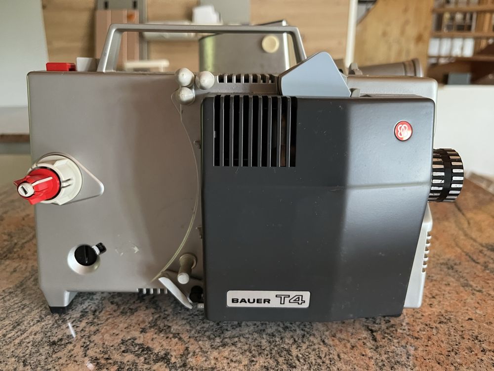Bauer C2M Super 8mm Kamera + Bauer + Leitz Projektor Zubehör (Gebraucht) in Nunningen für CHF ...