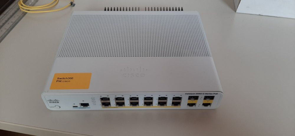 Switch Cisco Catalyst 2960-C Serie (Neupreis 1250.-) | Kaufen auf Ricardo