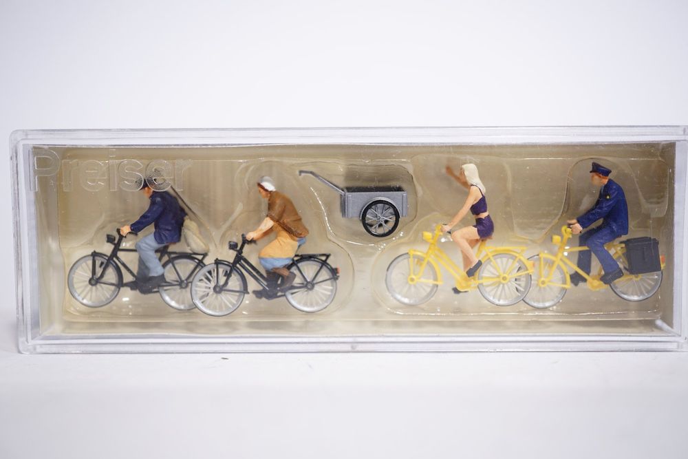 4œ Preiser HO 10507 Radfahrer, Fahrradanhänger | Kaufen auf Ricardo