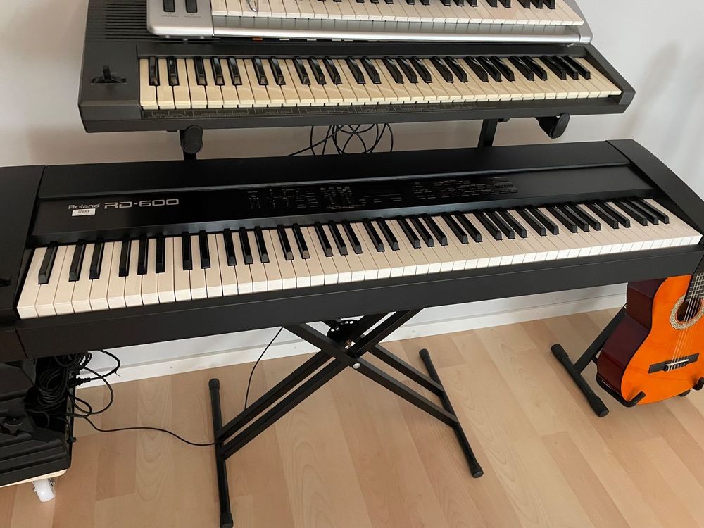 Roland RD600 E Piano | Kaufen auf Ricardo