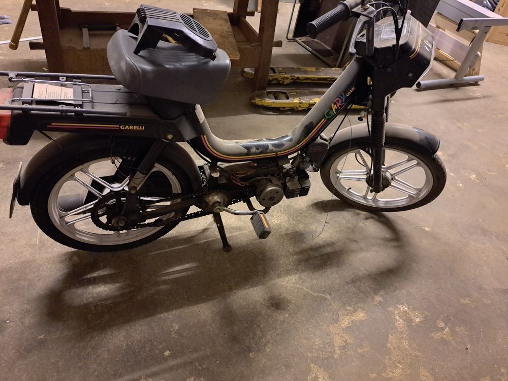 Mofa mit Ausweis (Gebraucht) in Zürich für CHF 300 – nur Abholung auf ...