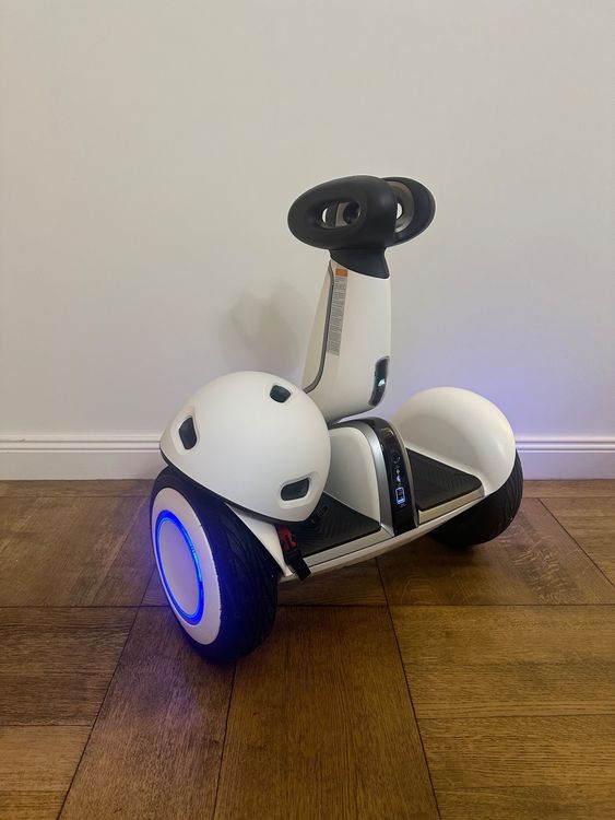 Segway Ninebot S Plus Weiss mit Helm / White with Helmet (Gebraucht) in ...
