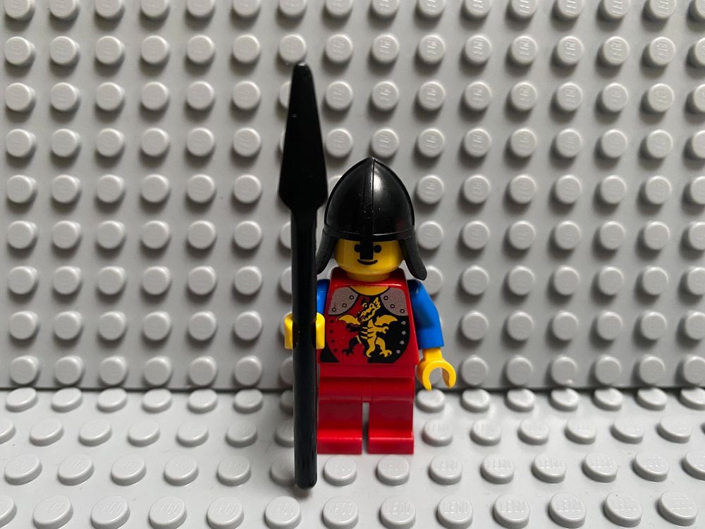 Lego Minifigur Ritter (Gebraucht) in Horw für CHF 6 – mit Lieferung auf ...