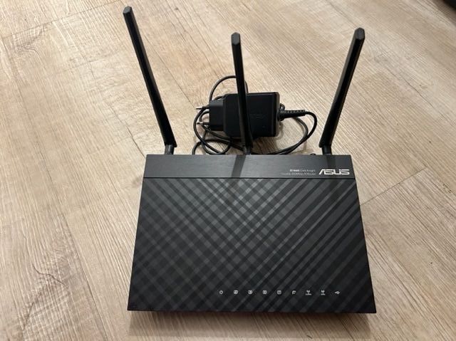Asus Router RT - N66U (Gebraucht) in Lyss für CHF 5 – mit Lieferung auf ...