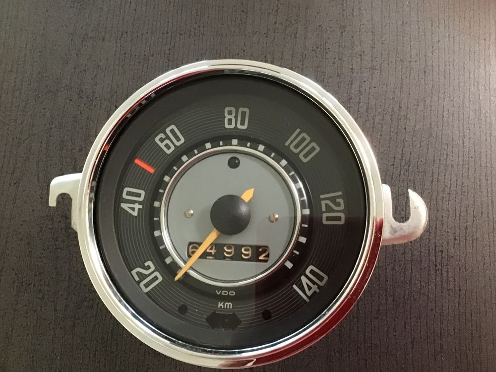 VW Käfer Oldtimer Tacho 113957021 C (Gebraucht) in Dübendorf für CHF 40 ...