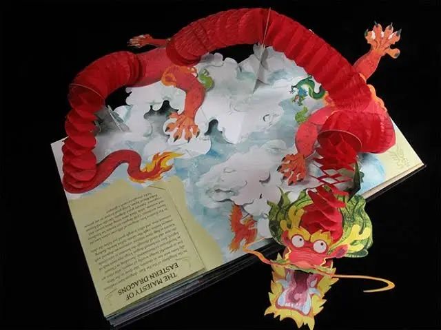 Pop-Up Buch Dragons and Monsters (Neu und originalverpackt) in Zürich ...
