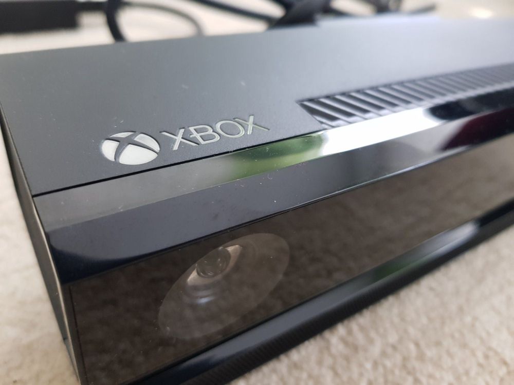Kinect 2.0 für Xbox One mit USB-Adapter (Gebraucht) in für CHF 62 – mit ...