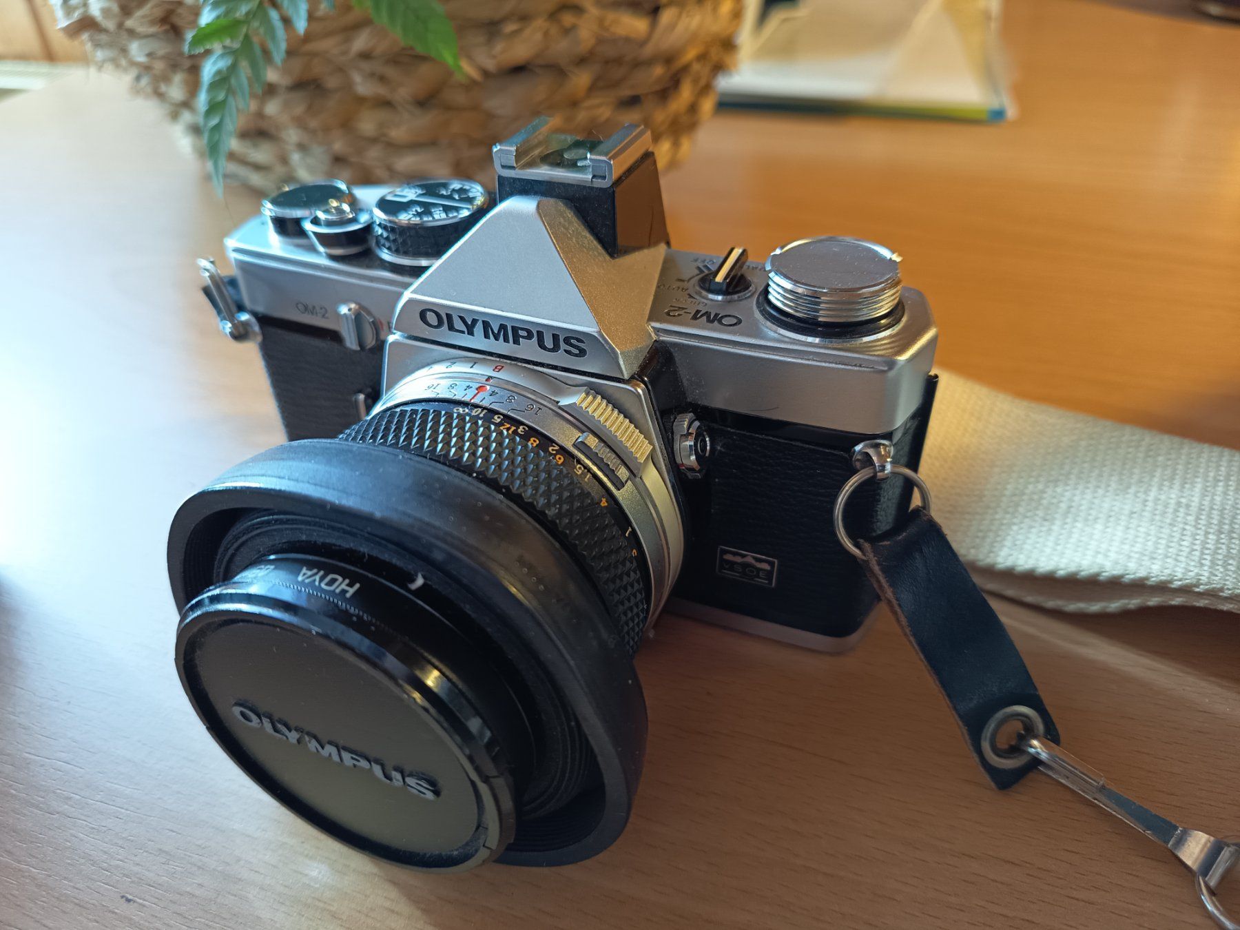 Appareil photo argentique OM-2, 3 objectifs et un flash (Gebraucht) in ...