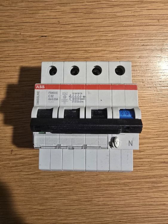 FI/LS-Schalter ABB FS403E SMISSLINE TP C-32A/30mA 3LN 6kA Ty (Gebraucht) in Felben-Wellhausen ...