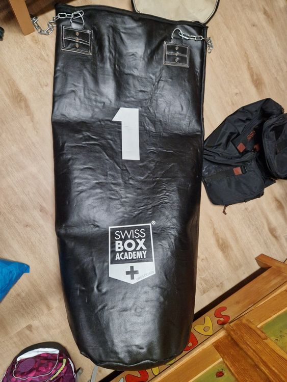 Box Sack, swiss Box academy, Kampfsport (Gebraucht) in Metzerlen für CHF 11 – mit Lieferung auf ...