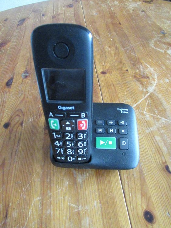 Festnetztelefon Station mit grossen Tasten und Anfrufbeantw. (Gebraucht ...