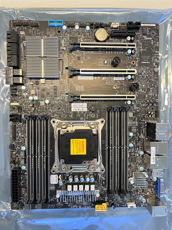 Supermicro Server/Workstation Motherboard X11SRA-F (NEU) (Neu (gemäss ...