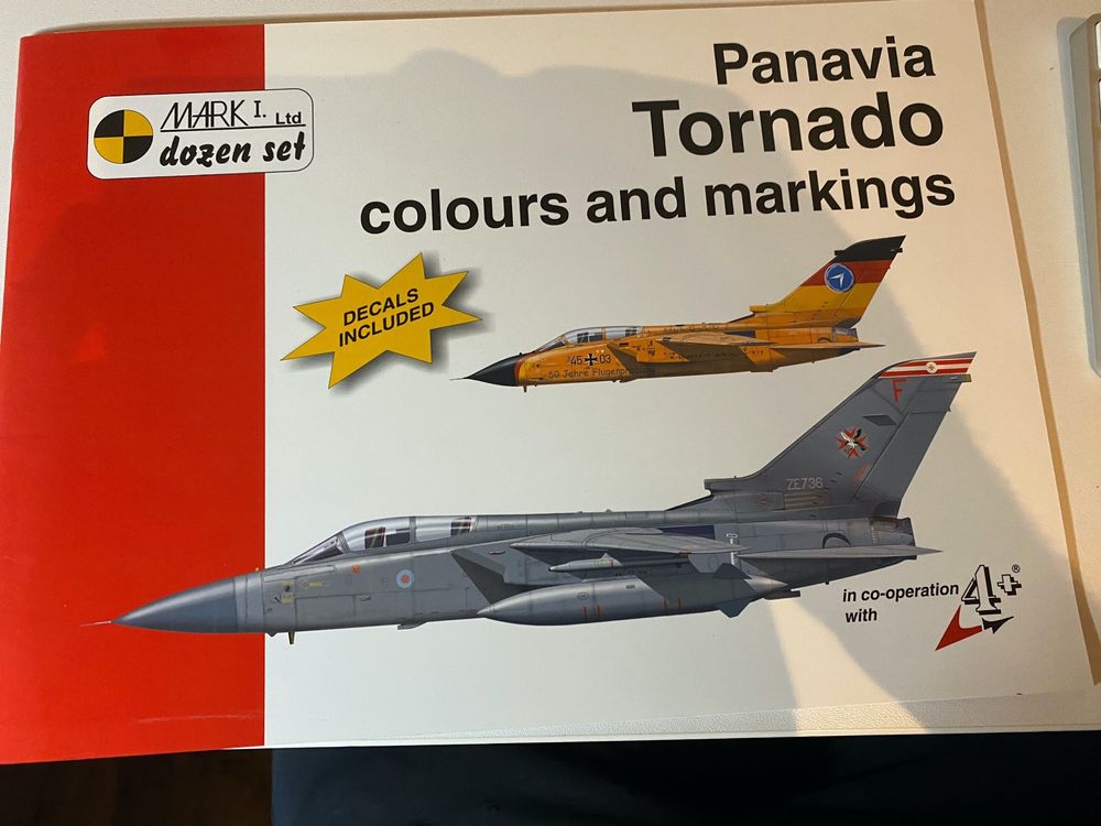 BUCH ENG PANAVIA TORNADO COLOURS AND MARKINGS (Gebraucht) in MÜHLEDORF ...