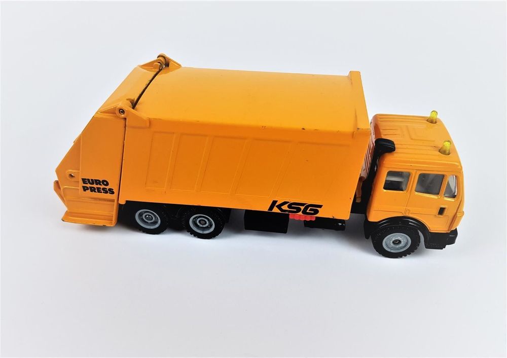 SIKU Mercedes Müllwagen Modell 2926 | Kaufen auf Ricardo
