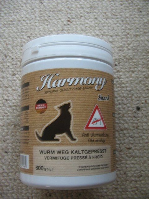 Harmony Snack für Hunde kaltgepresst Wurm weg 600 gr Dose (Neu (gemäss ...