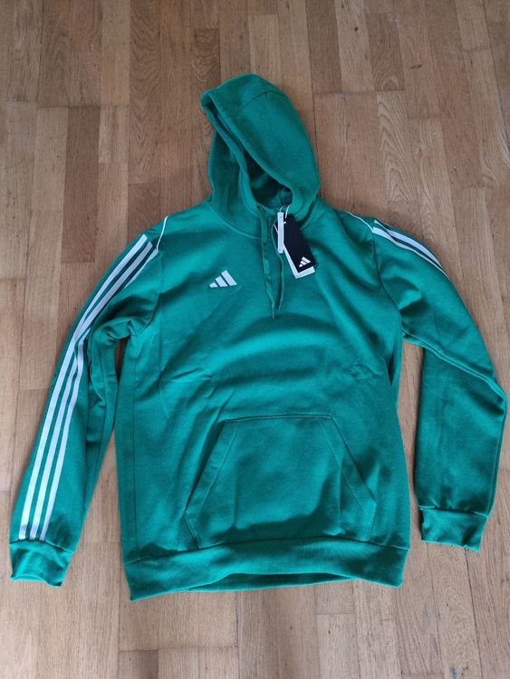 Adidas Hoodie Gr.M NEU (Neu und originalverpackt) in Emmenbrücke für CHF 25 – mit Lieferung auf ...
