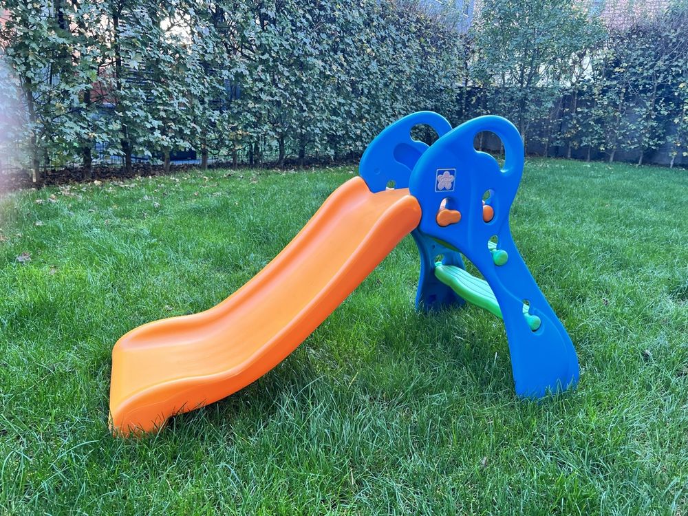 Rutsche für Kleinkind | Gartenrutsche bunt (Gebraucht) in Binningen für ...