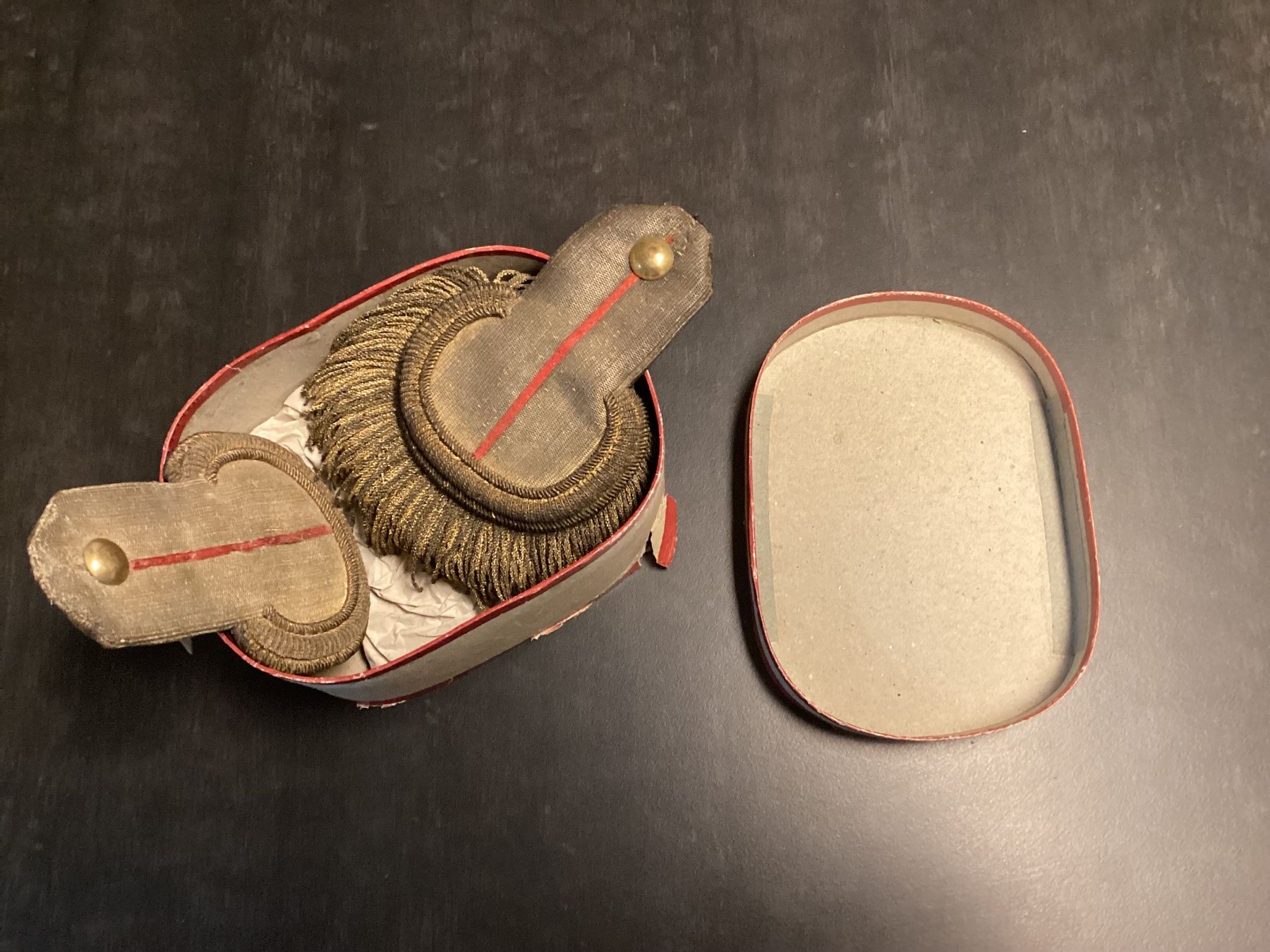 Épaulettes d’officier genevois de l’ordonnance 1830 (Gebraucht) in ...