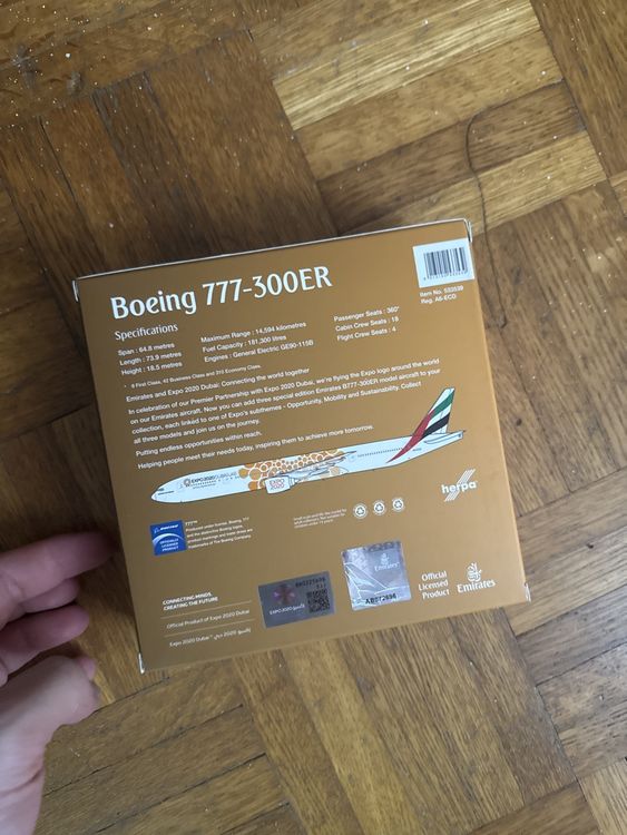 Emirates Boeing 777-300ER Model Airplane FLUGZEUGMODELL (Neu und ...