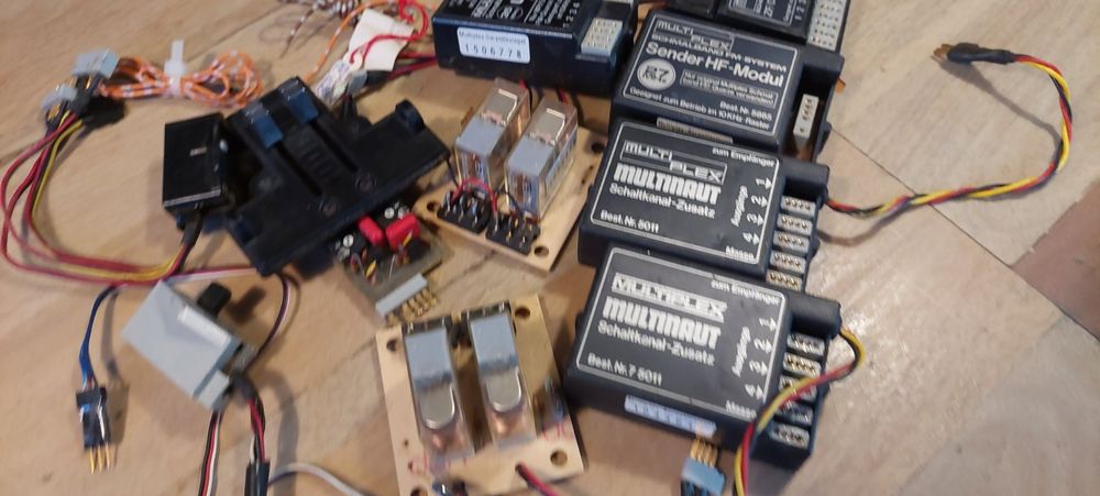 Multiplex Fernsteuerung Alt Konvolut (Defekt) in Deitingen für CHF 16 ...