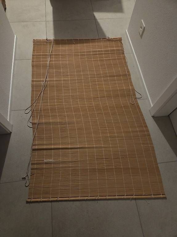 A vendre jalousie bois (D'occasion) à Bulle pour CHF 10 – retrait ...