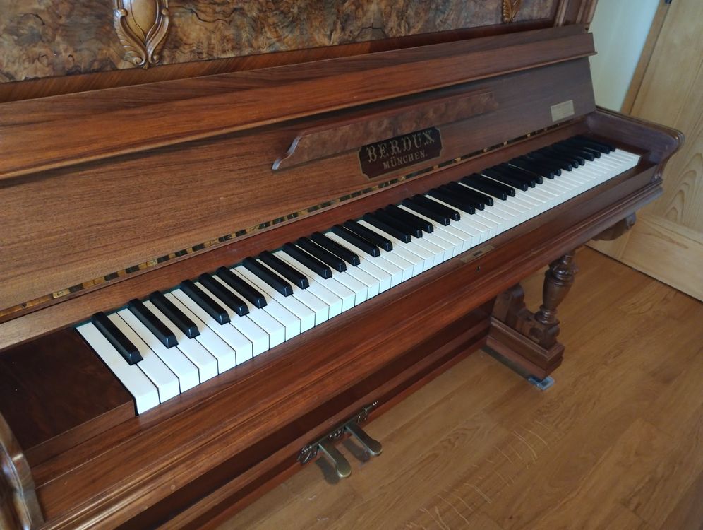 Antikes Klavier Jahrgang 1901 Berdux München (Gebraucht) in Mauren TG für CHF 2499 – nur ...