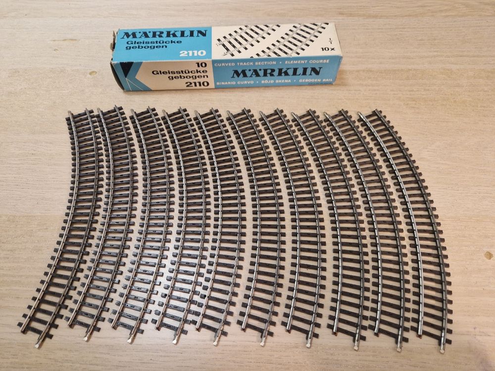 Märklin 10 x 2110 Gebogenes gleis K H0 OVP NEU (Neuf avec emballage d'origine) à St-Aubin-Sauges ...
