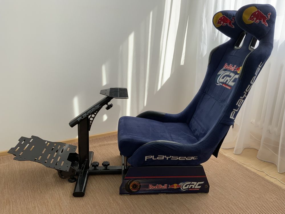 Playseat Evolution Red Bull GRC Sitz (Gebraucht) in Arosa für CHF 239 ...