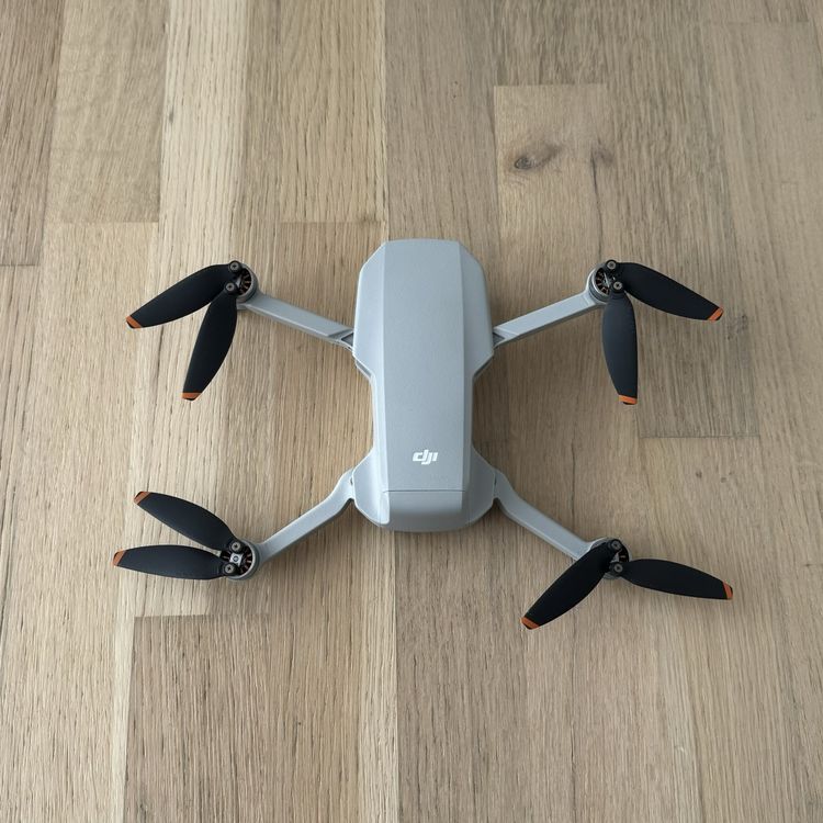 DJI Mini 2 Drohne inkl. Fly More Combo (Gebraucht) in Stetten SH für ...
