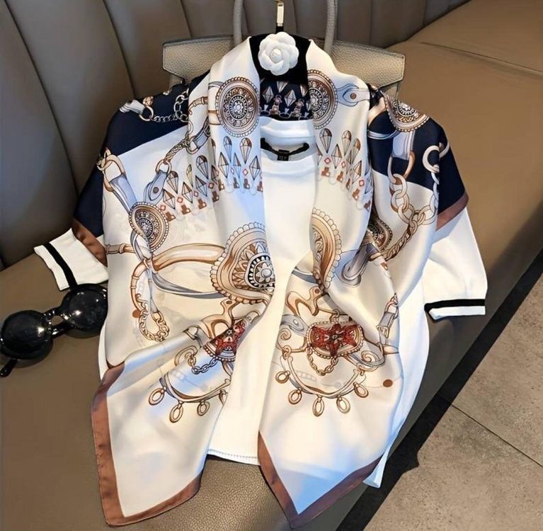 Edler Halstuch Foulard neu | Kaufen auf Ricardo