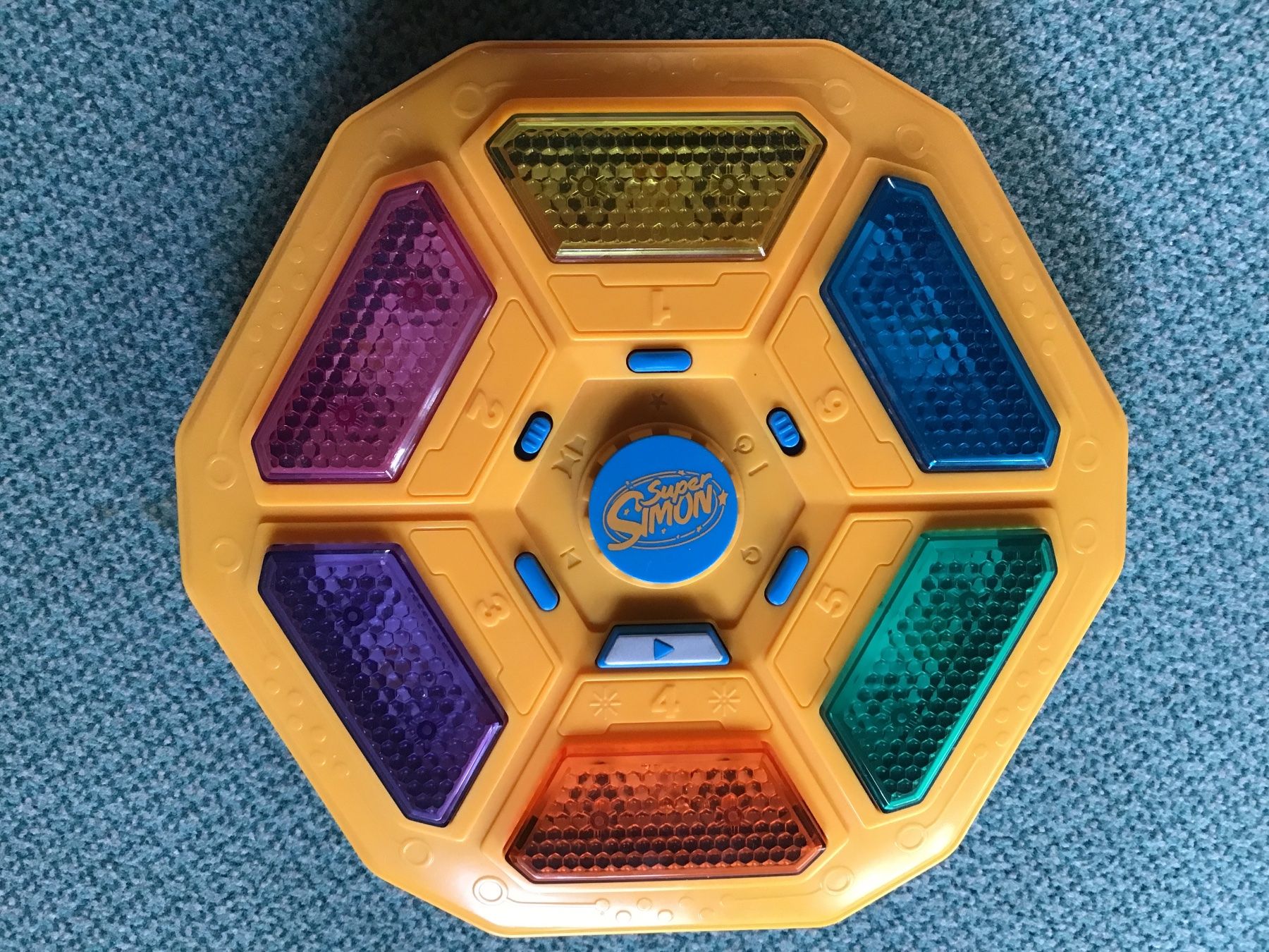 Super Simon von Hasbro - Das Kultspiel für die ganze Fami... (Gebraucht ...