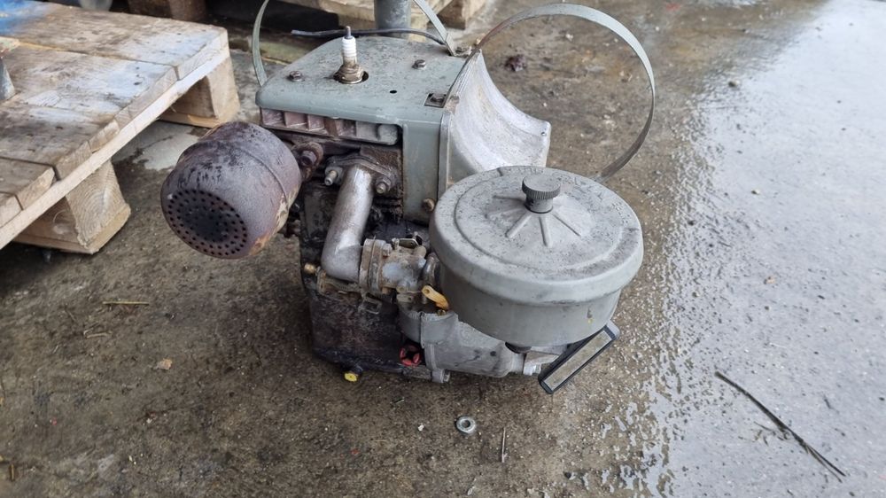 MAG Motor 1029 SLRX (Defekt) in für CHF 101 – nur Abholung auf Ricardo ...