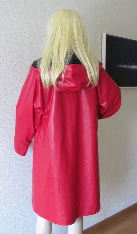 Roter Lackmantel Regenmantel Herluf Design Gr.40 80er Jahre (Gebraucht ...