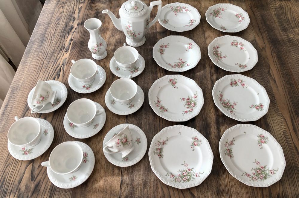 Rosenthal Porzellan Classic Rose Collection (Gebraucht) in Kloten für CHF 159 – nur Abholung auf ...