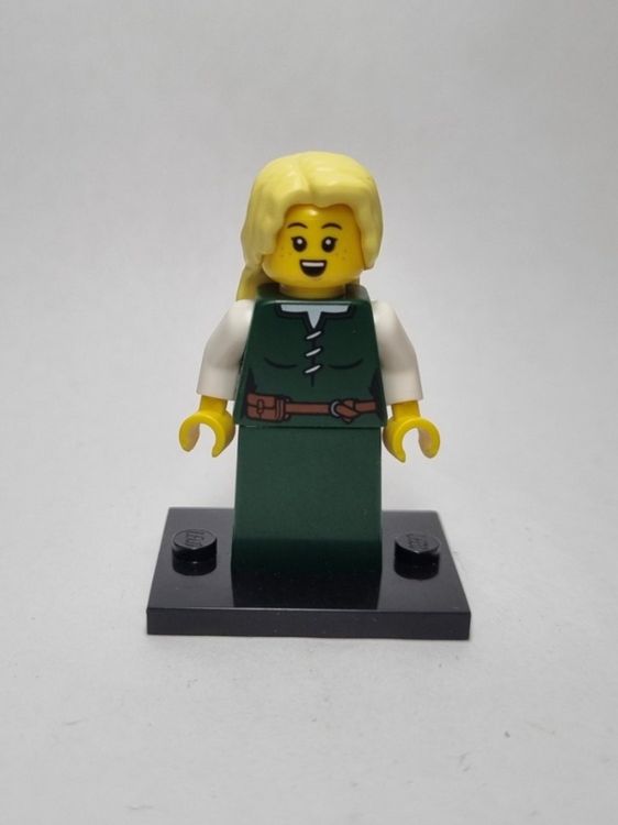 LEGO LEGOLAND BAM Late 2023 Castle Maiden / Burgfräulein (Neu (gemäss ...